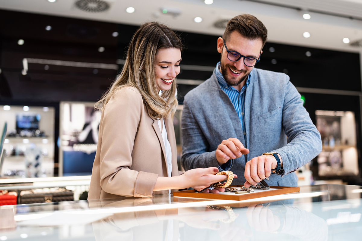 Luxury Fashion Retailer Increases Sales and Customer Retention with In ...