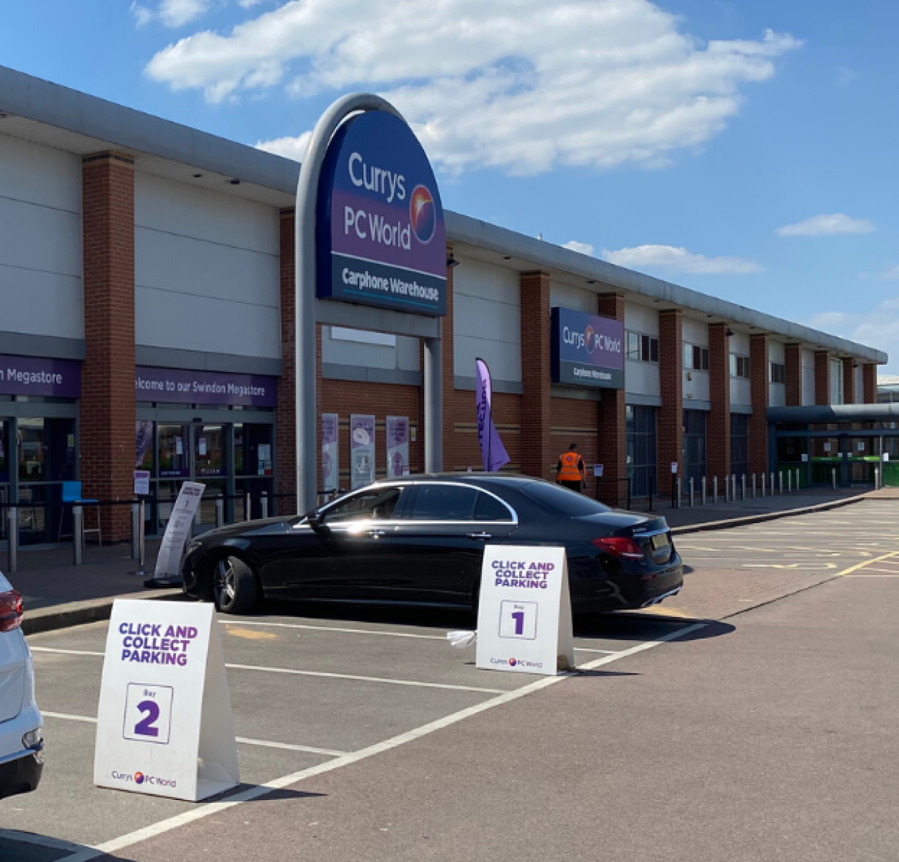 Currys Improves the Curbside Pickup Experience | Verint